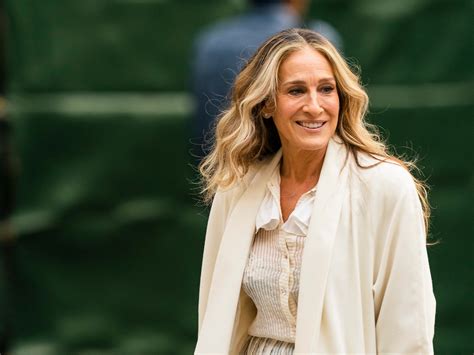 Sarah Jessica Parker Responde A Críticas Por Sus Canas Revista Velvet