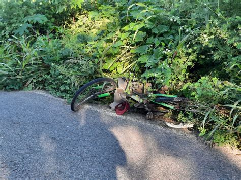 Automovilista Atropella Y Mata A Un Ciclista Sobre La Carretera A