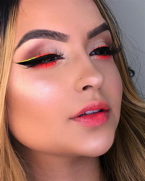 Neon Makeup 35 Photos To Get Inspired And Tutorials With Step By Step