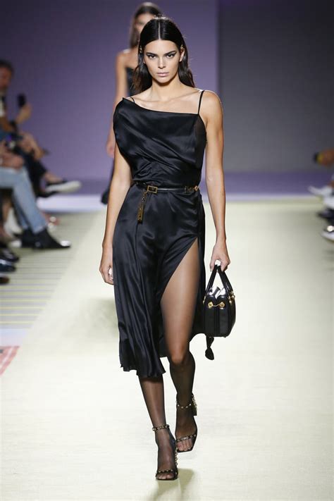 Kendall Walked The Versace Runway In A Sexy Slinky Lbd Kendall