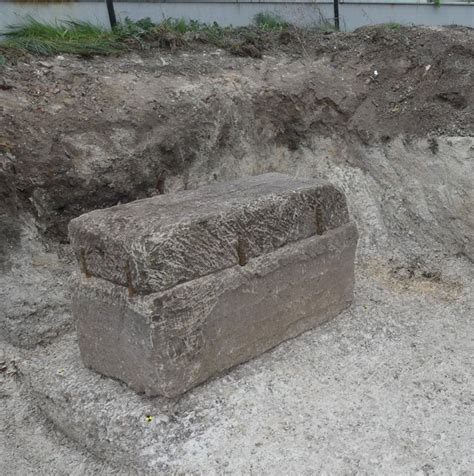 Artdependence A Roman Sarcophagus Discovered By French Archaeologists