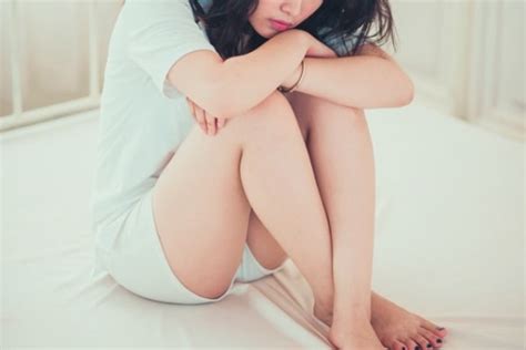 バックハグをする男性心理とは？ したくなるタイミングと抱きしめられた時のかわいい反応（3ページ目）｜「マイナビウーマン」