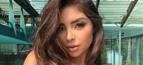Demi Rose Bares Her Buns In Bikini With A Mirror View