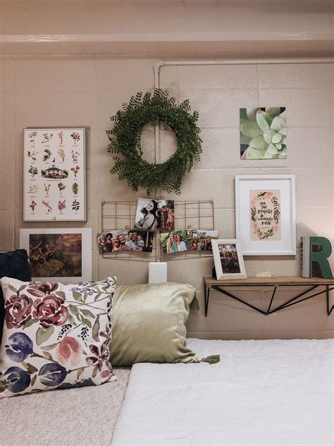 Samford University Vail Hall Dorm Dorm Walls Dorm Life Freshman Dorm