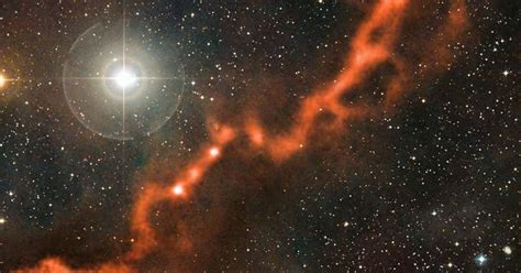 Detectan Por Primera Vez Una Forma Compleja De Carbono Fuera Del