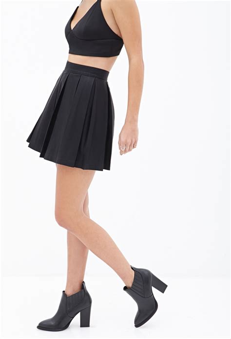 Forever 21 Pleated Skater Skirt In Black Lyst