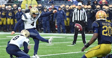 Navy Vs Notre Dame Football How To Watch Tv Radio Streaming Info