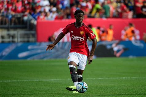 Kobbie Mainoo Nearing First Premier League Start Against Everton