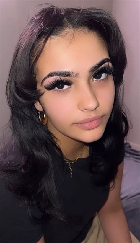 Pin By Olivia Nwigwe On Hair Beautiful Eyelashes Baddie Hairstyles
