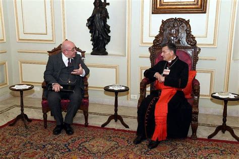 القائم بالأعمال في السفارة البريطانية بعد لقائه الراعي الوقت مثل صبر