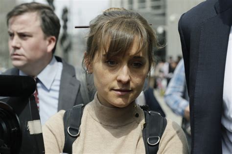 Allison Mack Begins 3 Year Prison Sentence Early For Nxivm Case Us Weekly