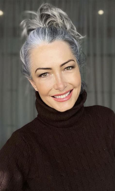 26 Stylish Short Gray Hairstyles For Women In 2023 In 2023 Gray Hair
