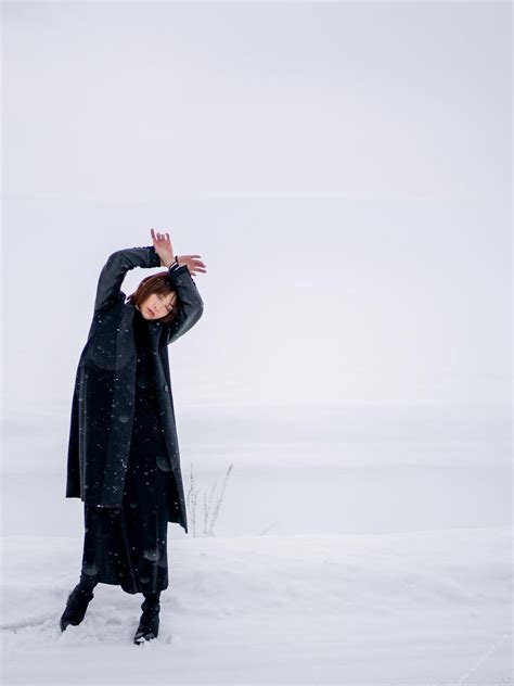 Mami Yamasaki 山崎真実 週刊ポストデジタル写真集 「山崎真実×舞山秀一 Silent」 Set 03