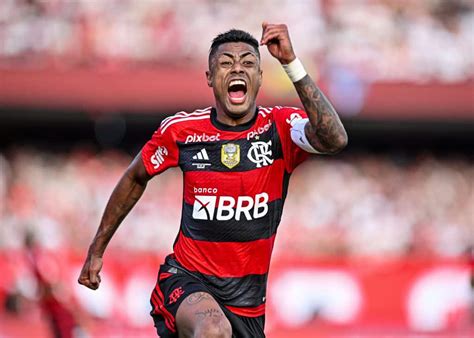 Representantes De Bruno Henrique Se Reúnem Com Flamengo Para Tratar De
