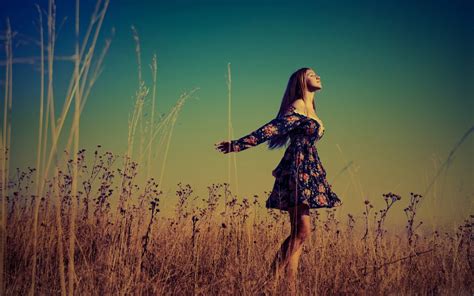 Wallpaper Sunlight Women Outdoors Model Sunset Closed Eyes