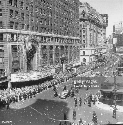 Douglas Macarthur Misc Photos And Premium High Res Pictures Getty Images