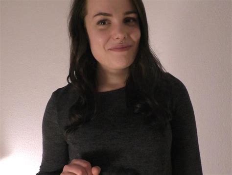 Lucylouu Mein Erstes Mal Komplett Nackt Vor Der Cam — Mdh Stream