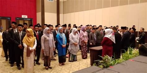 Diminta Jaga Integritas 65 Anggota Ppk Pangkep Dilantik Di Hotel