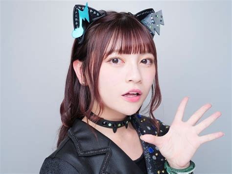 廣川奈々聖（わーすた）インタビュー「自信を持つには努力しかなくて、全部納得してから先に進みたい」│ タウンワークマガジン