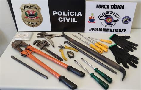 Polícia Civil Cumpre 14 Mandados De Busca E Apreensão Contra Grupo