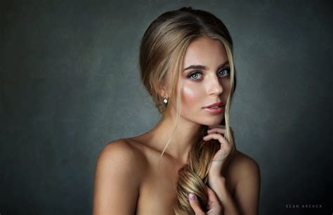 Wallpaper Women Blonde Portrait Sean Archer Simple Background