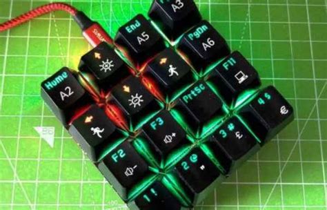 raspberry pi rp2040 powered programmable keypad