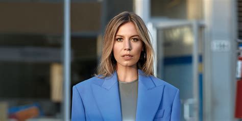 Les Photos Du Shooting De Magalie Lépine Blondeau Pour Elle Québec