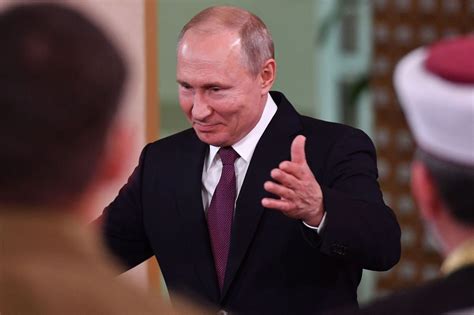 With Putins Signature ‘fake News Bill Becomes Law The Washington Post