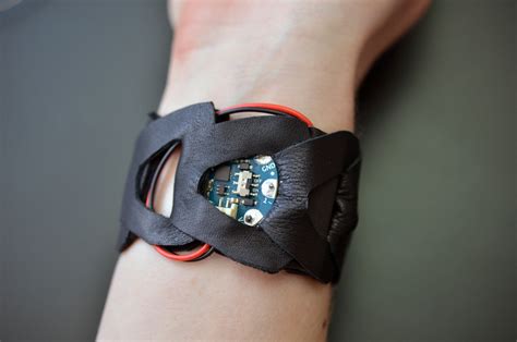 arduino blog make your first wearable with arduino gemma