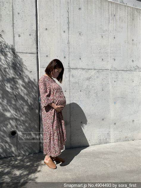 臨月に入りました！の写真・画像素材[4904493] Snapmart（スナップマート）