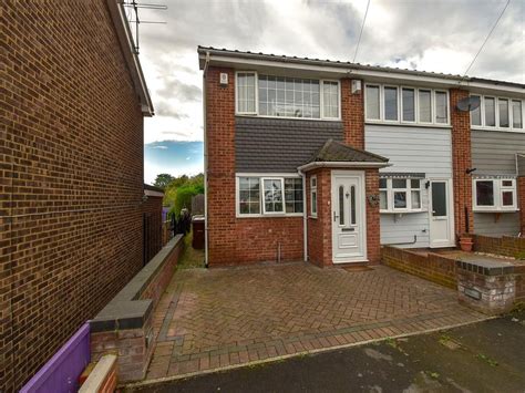 2 Bed End Terrace House For Sale In Furness Close Chadwell St Mary