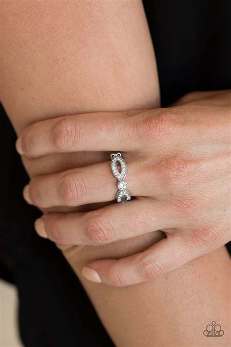 Extra Side Of Elegance White Ring Paparazzi Accessories Bedazzle
