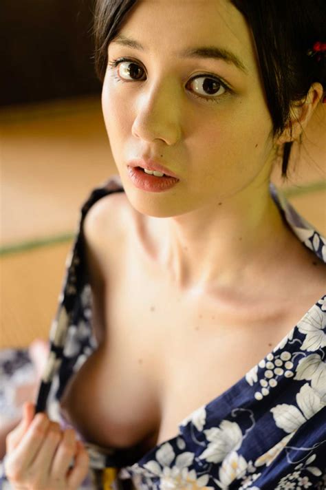 [graphis] Gals No 308 Aimi Yoshikawa 吉川あいみ Double Venus Gra Aimi Y087