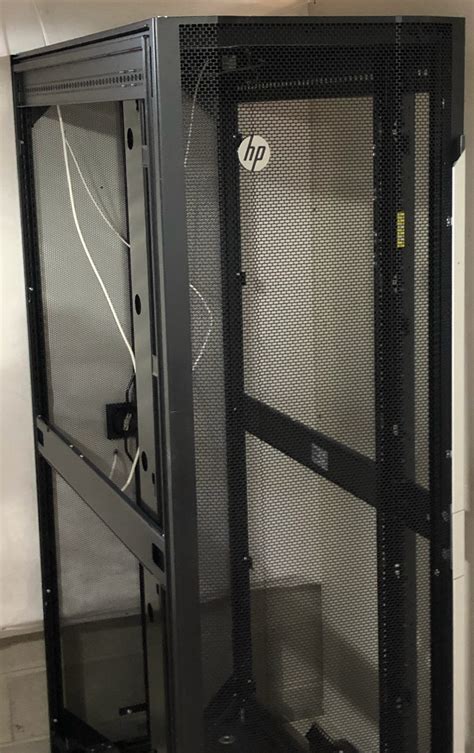 sas 036 in the lab 42u rack 3 vmware hosts and server 2019