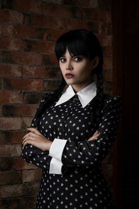 Kalinka Fox Nude Wednesday Addams Cosplay Patreon Set Leaked