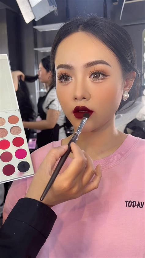 Hướng Dẫn đánh Môi đỏ Louis Makeup Academy 💄💄💄 Louis Makeup Academy
