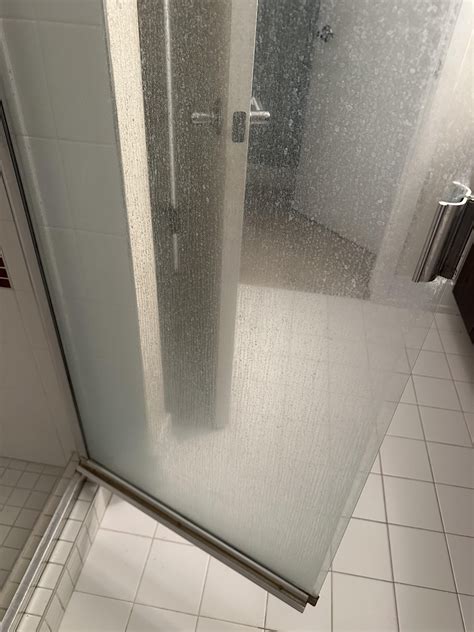 Best Way To Get Soap Scum Off Of Glass Shower Door R Cleaningtips