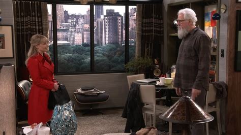 Night Court Melissa Rauch Shares First Scene With John Larroquette