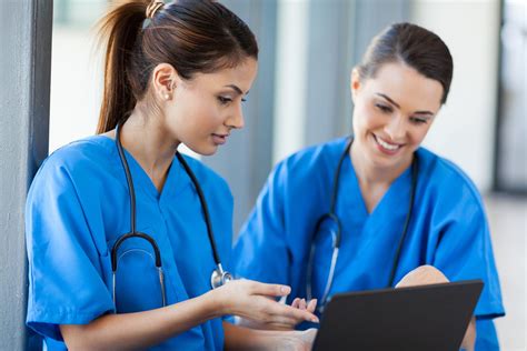Your Guide To Becoming A Certified Nurse Aide
