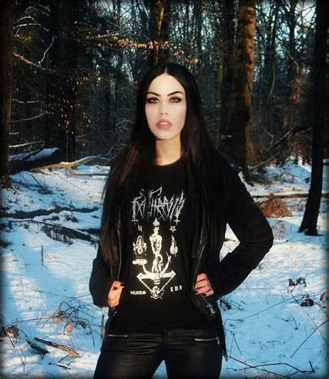 Heavy Metal Girl Goth Beauty Dark Beauty Metal Fashion Gothic