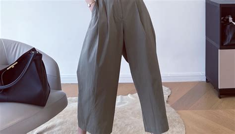 How To Wear Cropped Wide Leg Pants In Winter Elegantgene