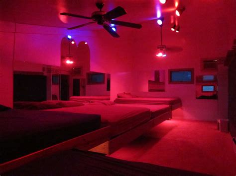 Battle Over Markhams Swingers Club Continues