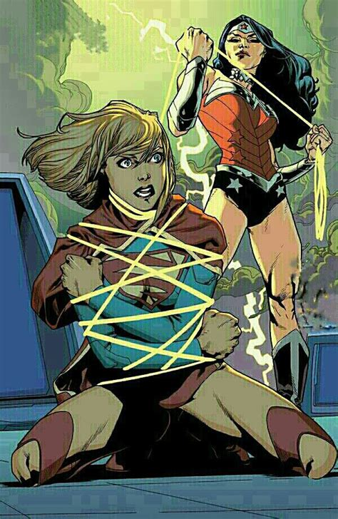 Supergirl Vs Wonder Woman Wonder Woman Comic Comics Superhero Comic