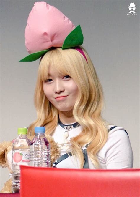 Momo South Korean Girls Korean Girl Groups Twice Jihyo Hirai Momo