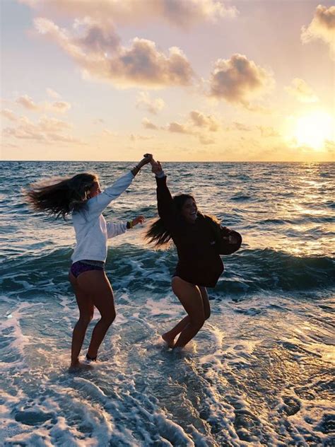 Sunset Pretty Bright Aesthetic Beach Girls Friends Bestfriends Best