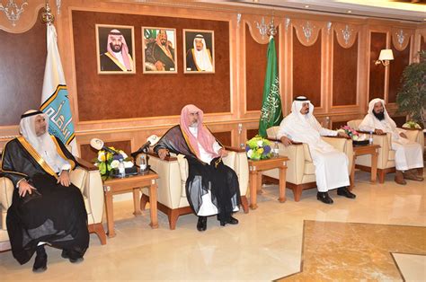 جامعة الإمام محمد بن سعود الإسلامية توقع مذكرة تفاهم مع كلية الأمير