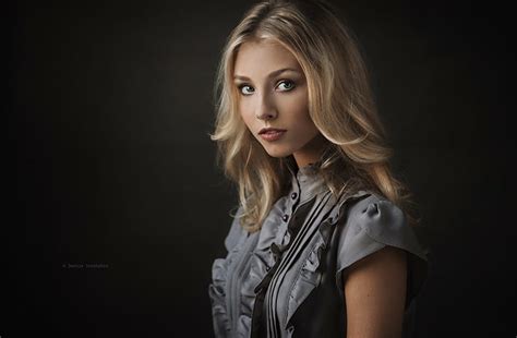 Hd Wallpaper Look Girl Portrait Blonde Photographer Christina