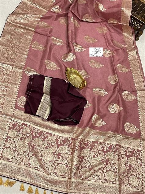 Banaras Pure Moonga Crep Silk Kadwa Weaving Motifs Saree Artofit