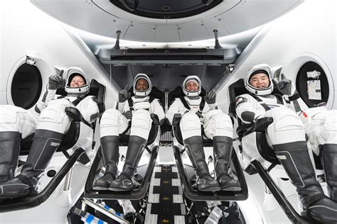 Nasa And Spacex Set Date For Crew Dragons First Routine Iss Trip