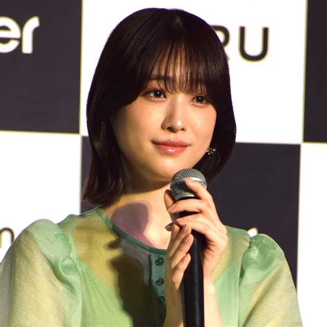 エプロン姿のまとめサイトも出現！髙橋ひかるが「国産野菜」cmでみせる“新妻感” Asagei Biz アサ芸ビズ